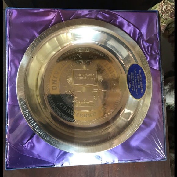 Accents | University Of Illinois Commerative Coin Catcher Plate Nib ...